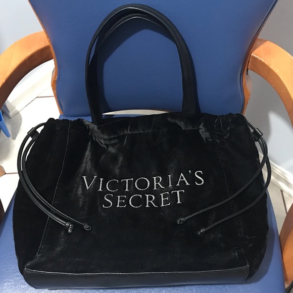 Victoria's Secret | Bags | Nwot Victorias Secret Black Velvet ...